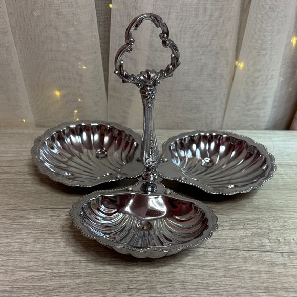 Dining | Elegant Silver Shell Serving Tray Made Is England | Poshmark